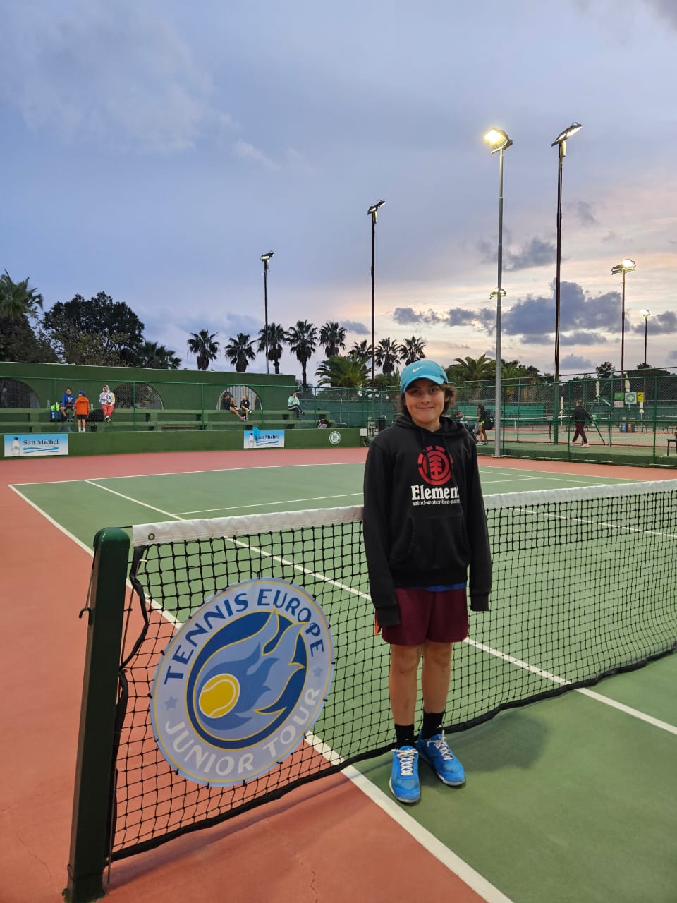 Tom-Lou Normandin : Une Étoile Montante du Tennis - Tennis et Padel ...