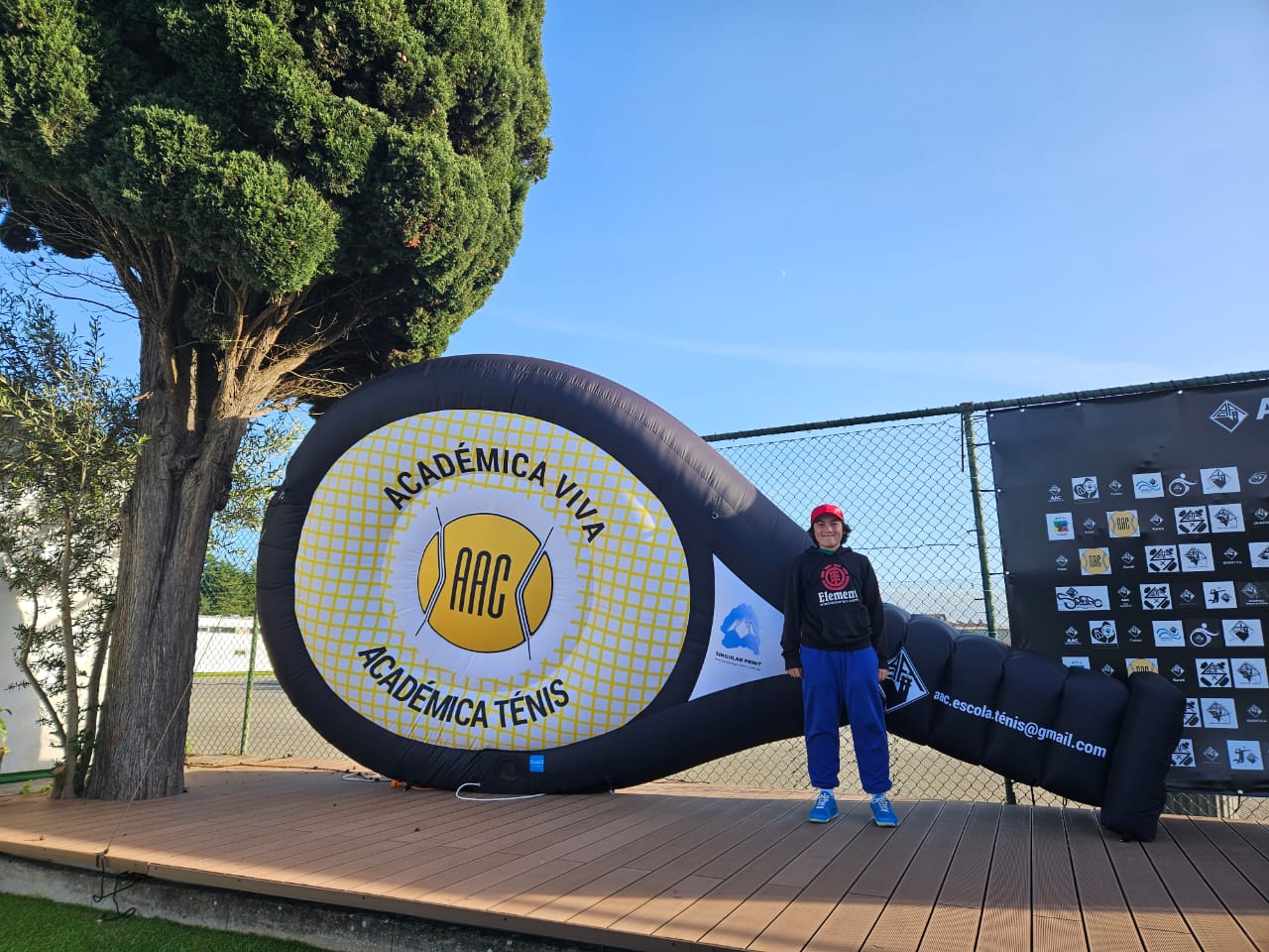 Tom-Lou Normandin : Une Étoile Montante du Tennis - Tennis et Padel ...